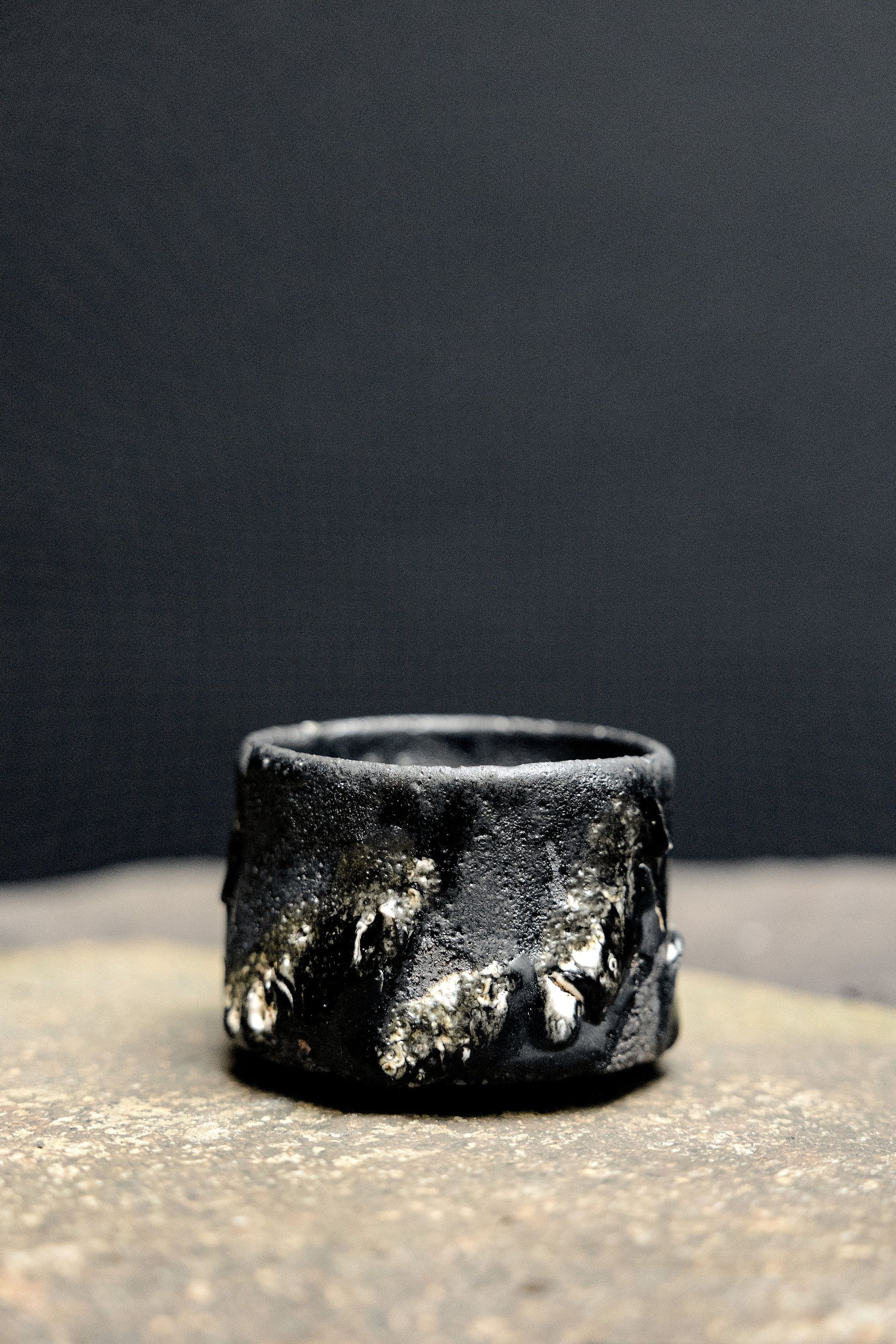 Small Chawan black – SagaPottery