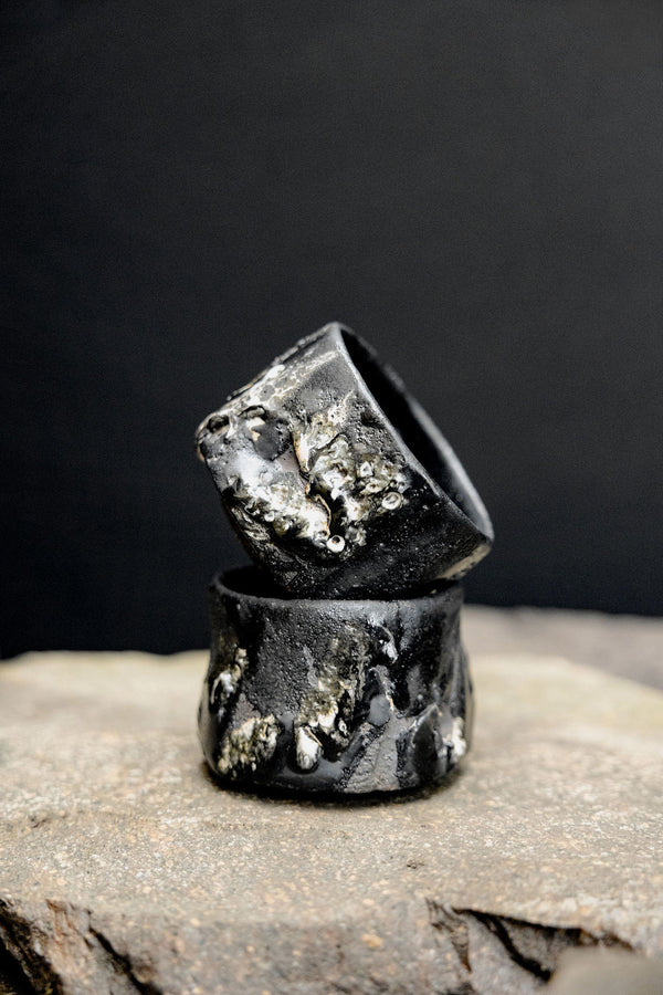 Small Chawan black – SagaPottery